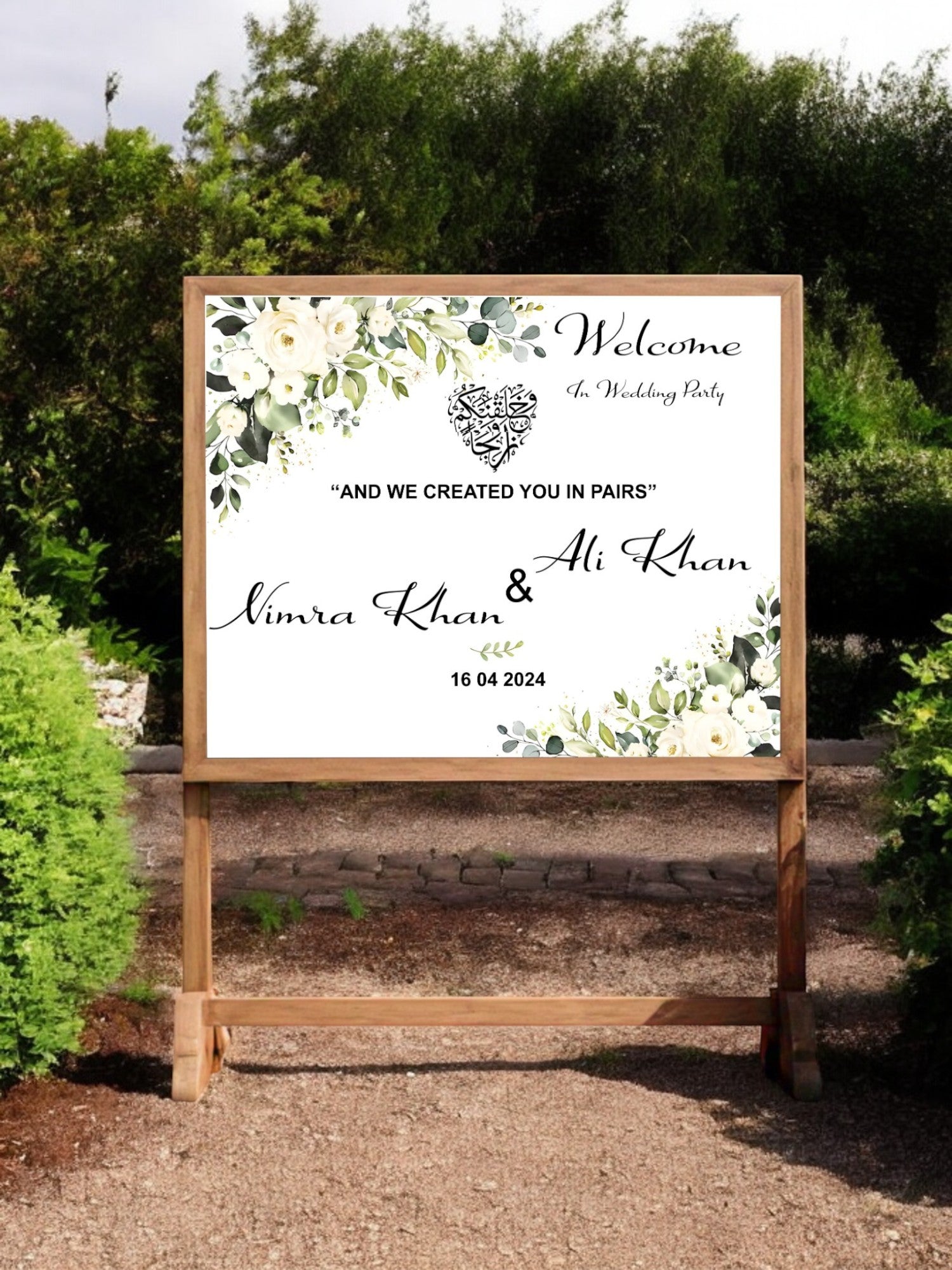Lovely Floral Wedding Welcome Board – Customizable Elegant Design ...